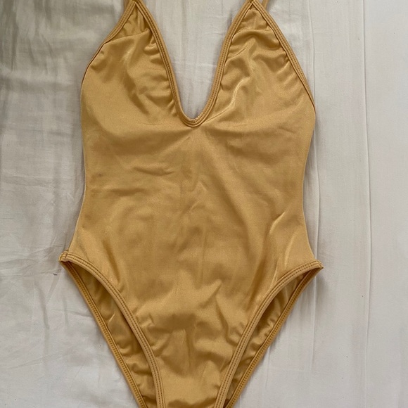 Gooseberry | Swim | Sold Do Not Buy Gooseberry Seaside Onepiece Bikini ...
